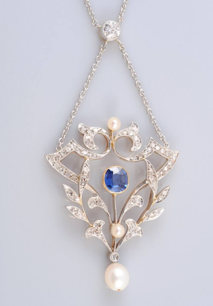 Jewellery Valuers | Love and Sentiment | Susan Rumfitt